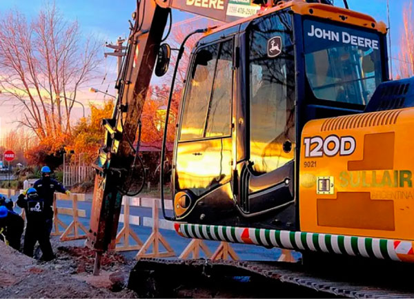 John Deere 120D | CHM